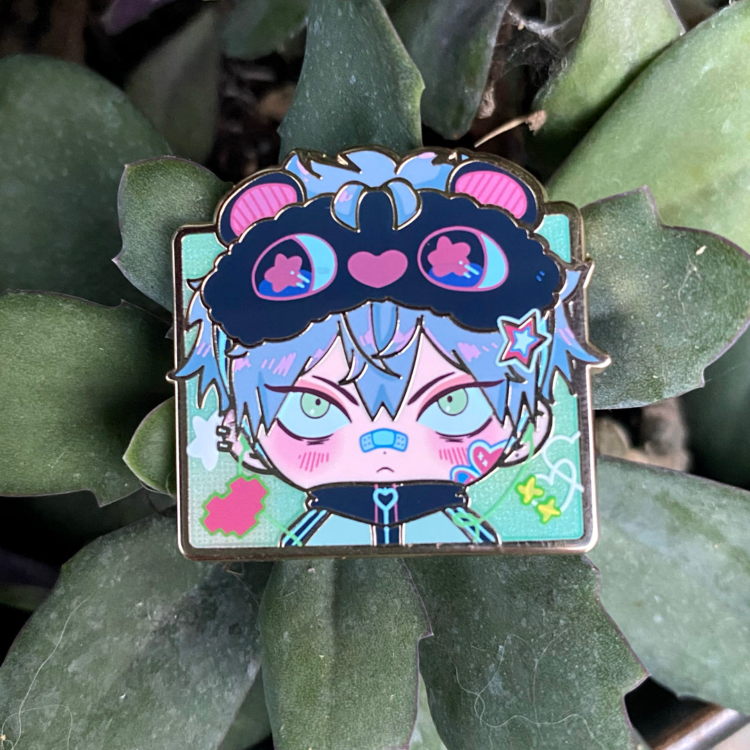 ivantill decora enamel pin – mermeladazul